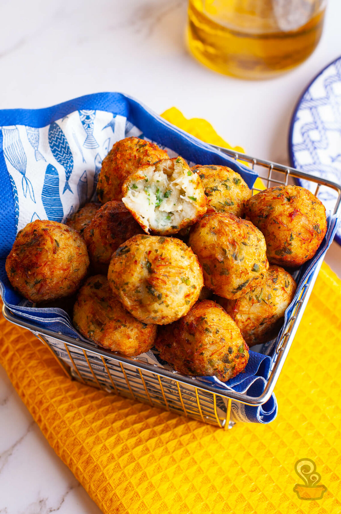 Bolinho de bacalhau - receita muito fácil de fazer!