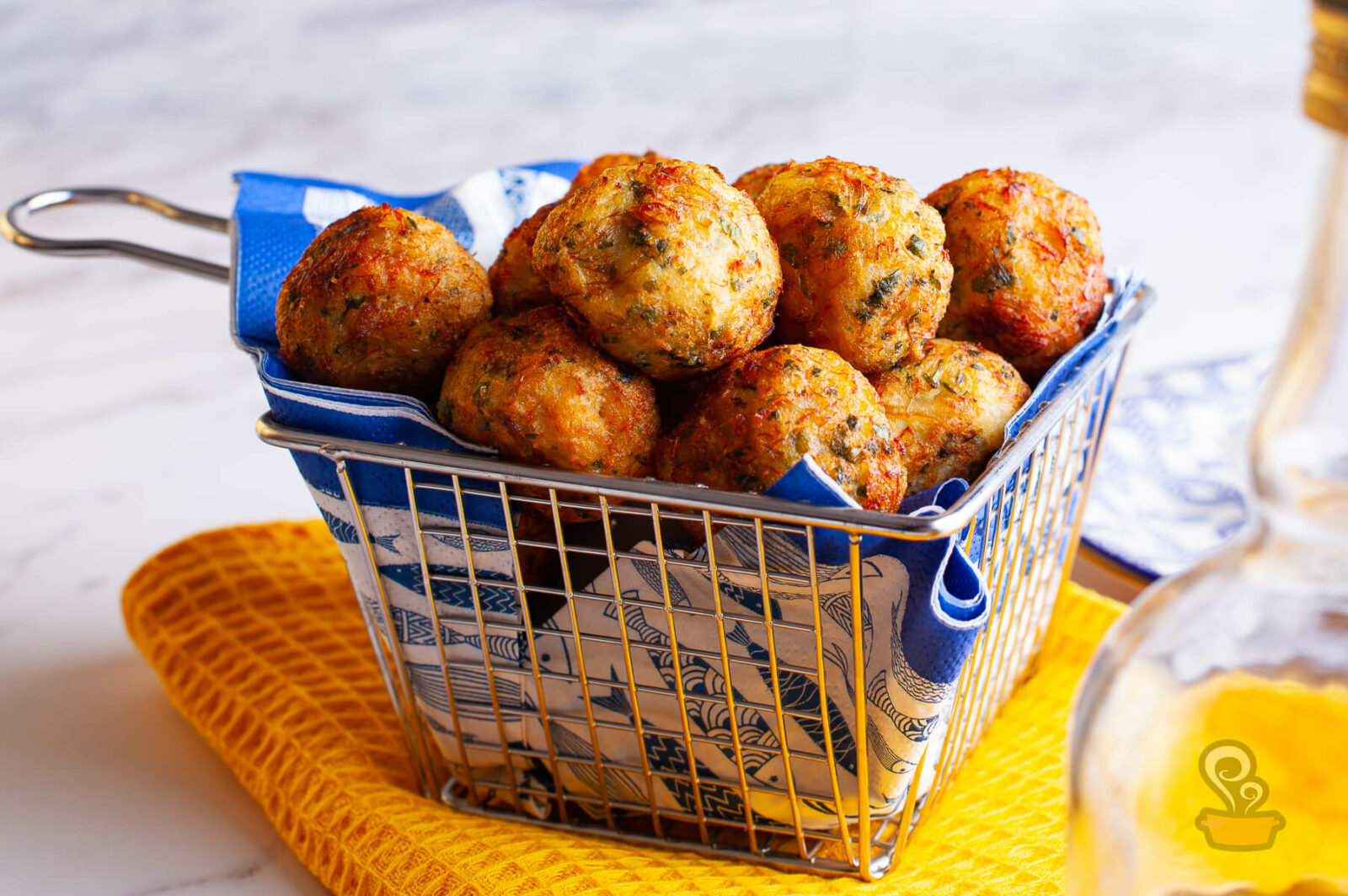 Bolinho de bacalhau - receita muito fácil de fazer!