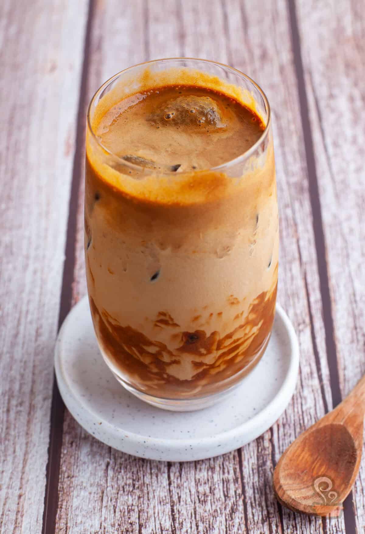 Como fazer café gelado - receita muito fácil e super cremosa